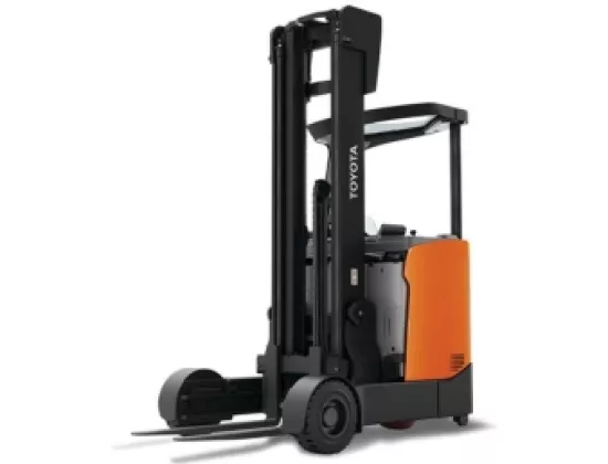 Moving Mast Reach Truck | ProLift Toyota